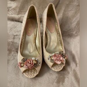 Ruby Shoo | Shoes | Ruby Shoo Size 75 38 Uk Rose Gold Floral Heels ...
